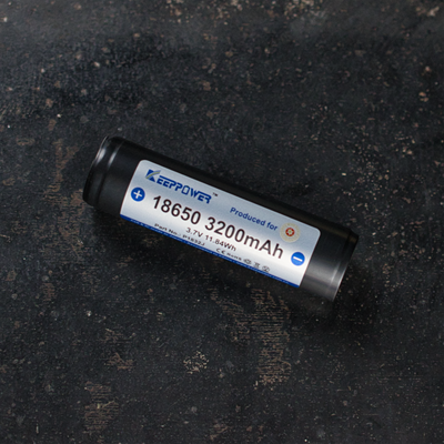 Keeppower Li-Ion 18650 3.7V 3200mAh PCB Protected Rechargeable Battery